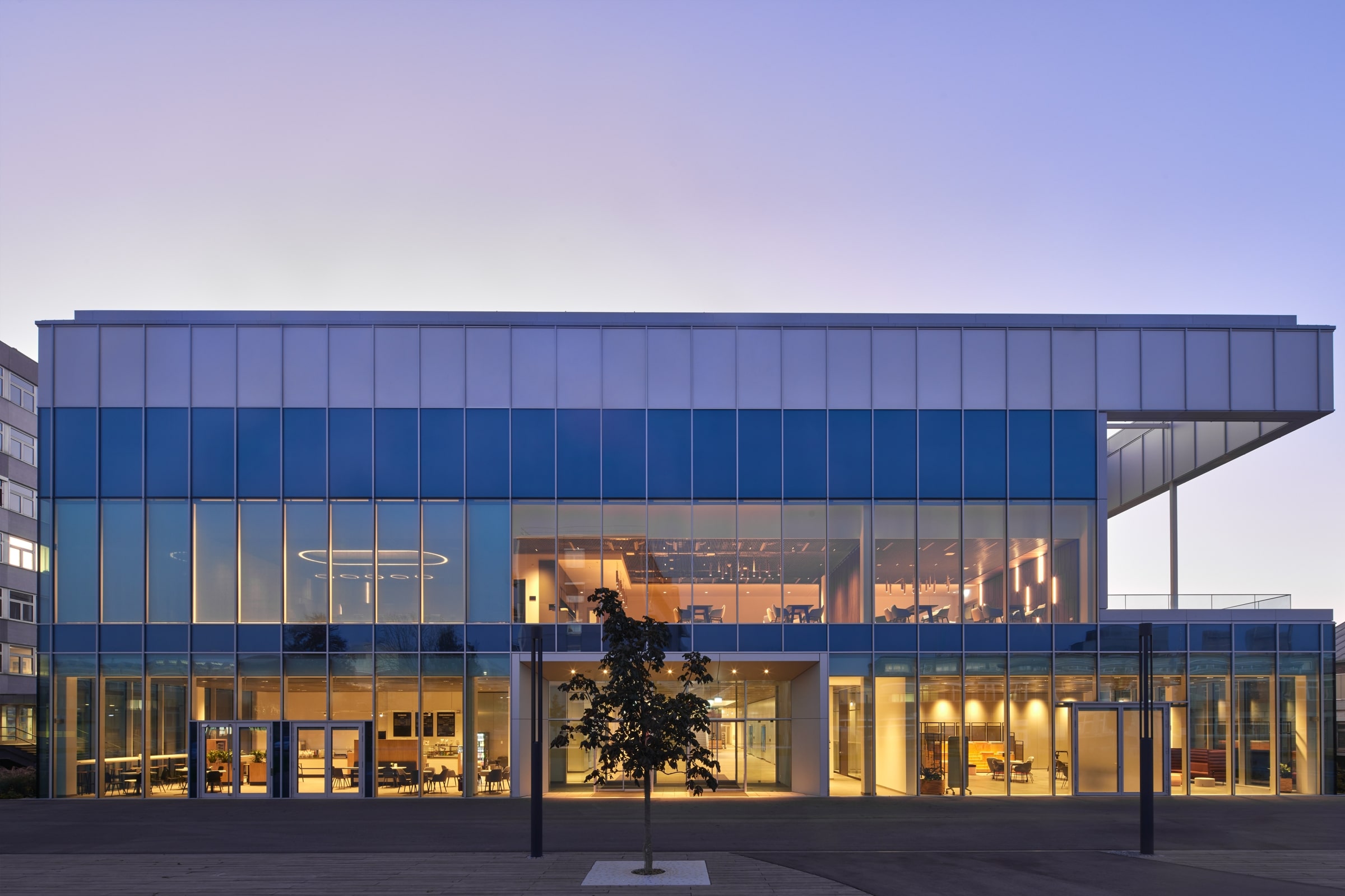 MTU Aero Engines Kommunikationszentrum - München | RKW Architektur